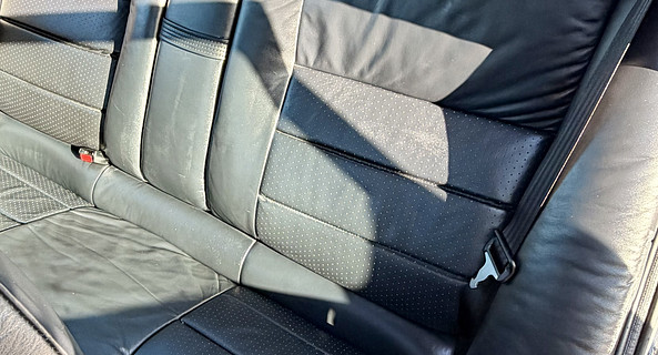 Location Ford Sierra Cosworth à La Ciotat 13600