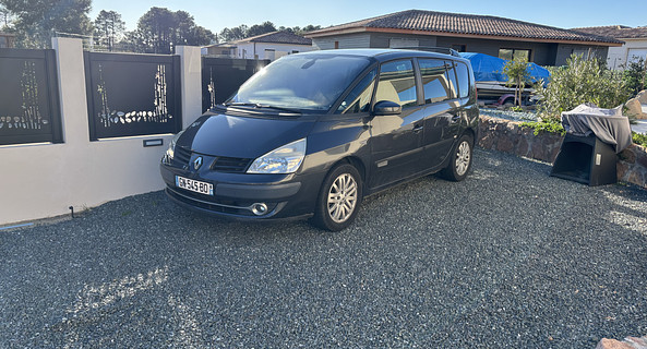 Location Renault Espace 4 à Conca 20135