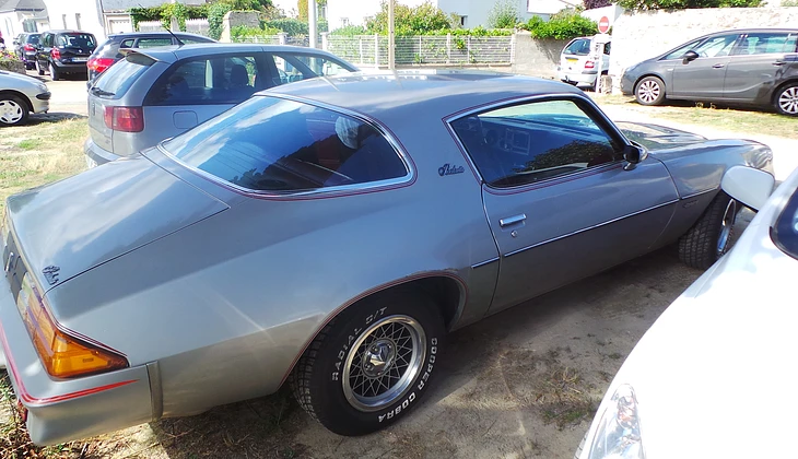 Location Chevrolet Camaro à Port-Louis 56290