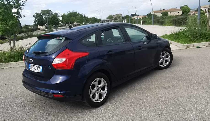 Location Ford Focus à Valence 26000