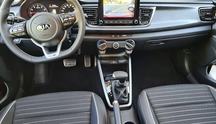 Location Kia Rio Gt Line à Nice 06200