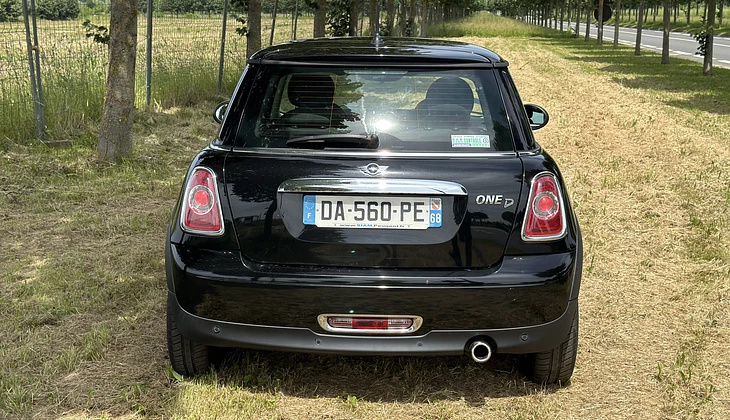 Location Mini Cooper à Paris 75019