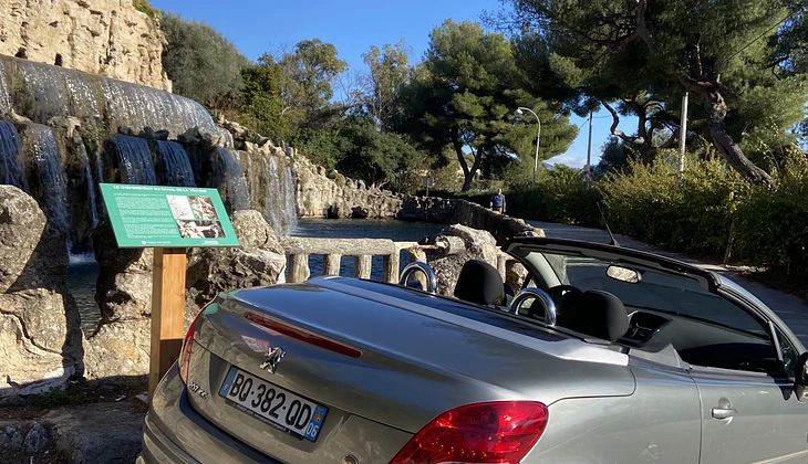 Location Peugeot 207cc à Nice 06000