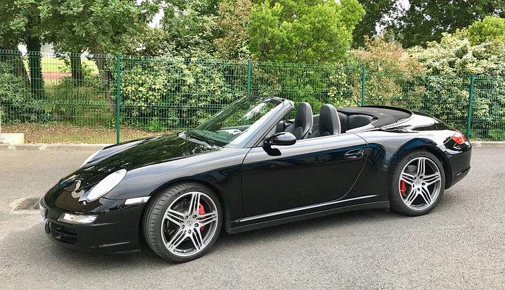 Location Porsche 911 Type 997 Carrera 4s à Châtillon 92320