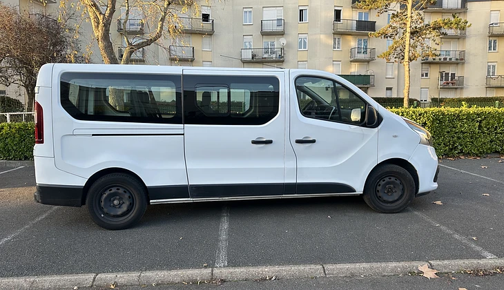 Location Renault Trafic à Tours 37000