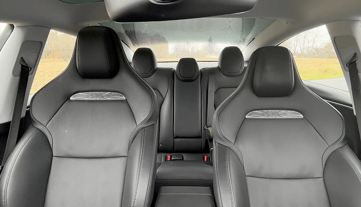Location Tesla Model 3 Performance à Bayonne 64100
