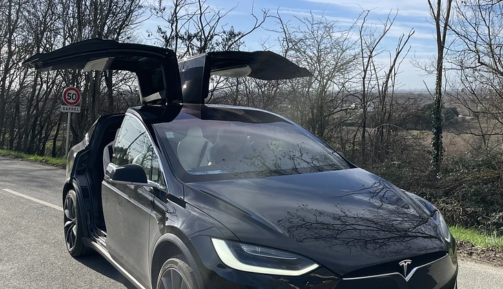 Location Tesla Model X Performance à Castelginest 31780